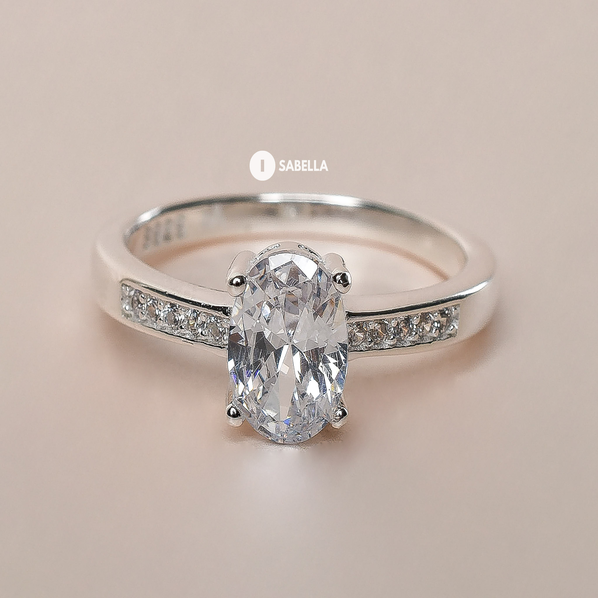 Anillo Beauty Oval - Isabella Jewelry